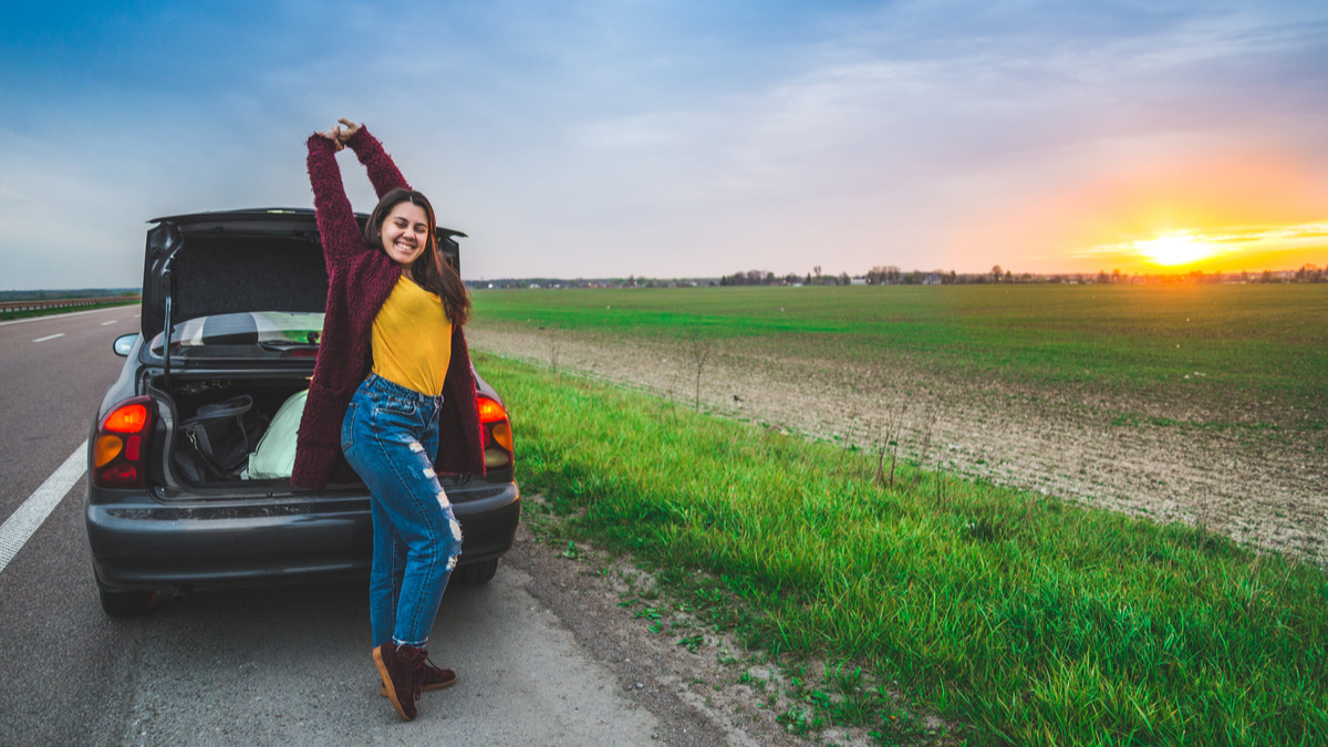 8 Good Morning Stretches for Car Commuters to Try